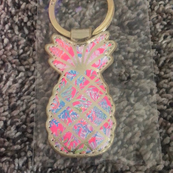Lilly Pulitzer | Accessories | Lilly Pulitzer Pineapple Key Ring New ...
